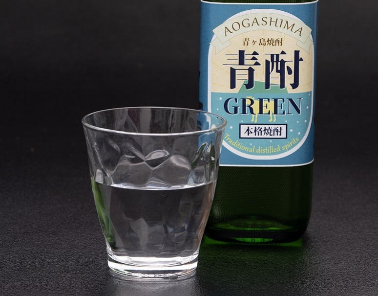 2019年製造『青酎GREEN 奥山晃』芋/麦自然麹 20度 700ml ※常温｜美味お取り寄せ。dancyu